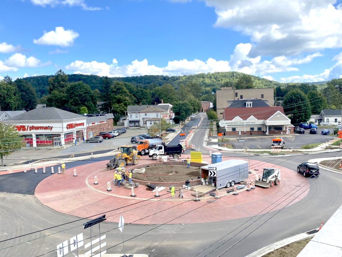 Design causes change in plans for center of roundabout | News, Sports ...